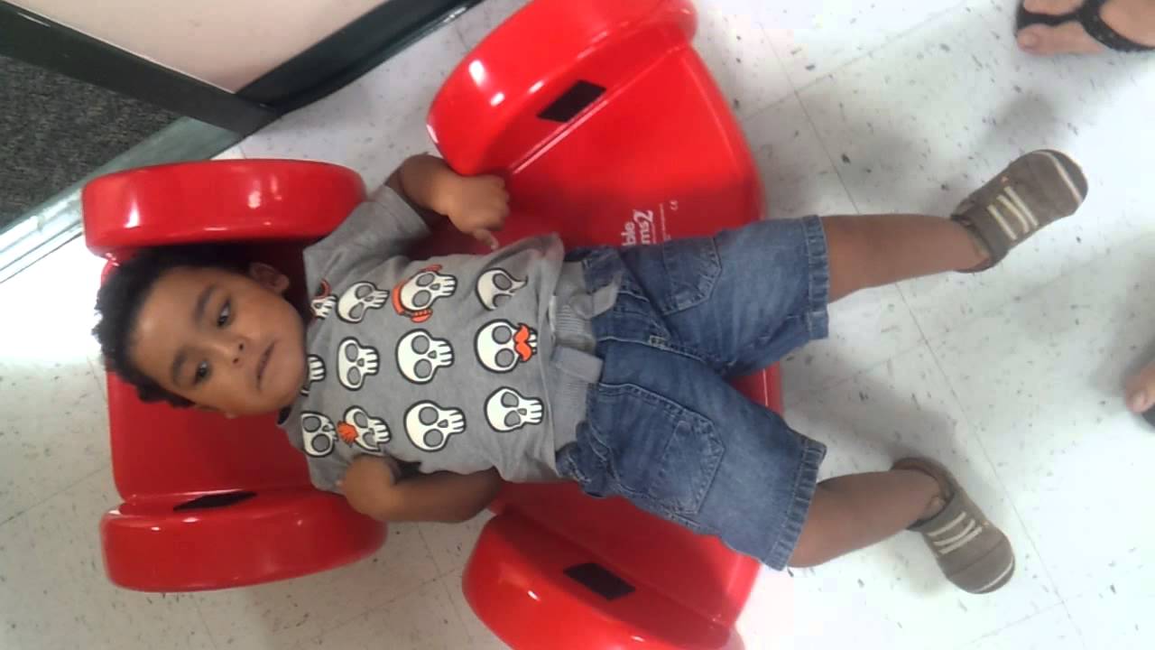 Gabriel tumble forms jettmobile - YouTube