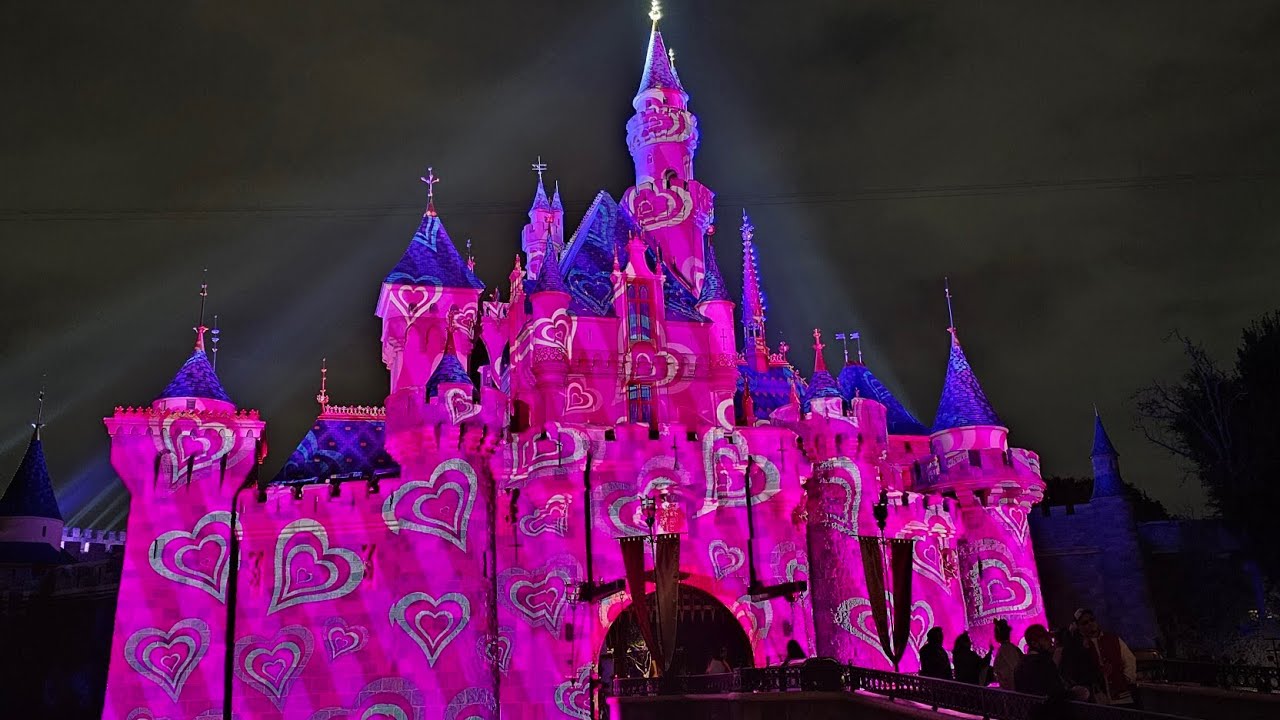 Live from Disneyland at Sweethearts Nite, Disney After Dark, Foods ...