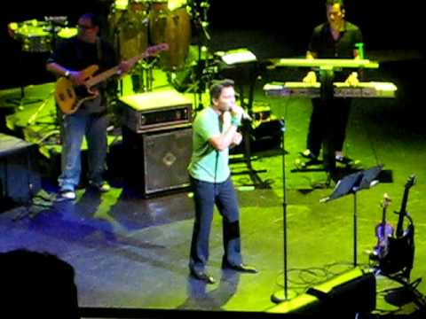 Shadmehr Aghili- Mashkook - Live in Concert :)