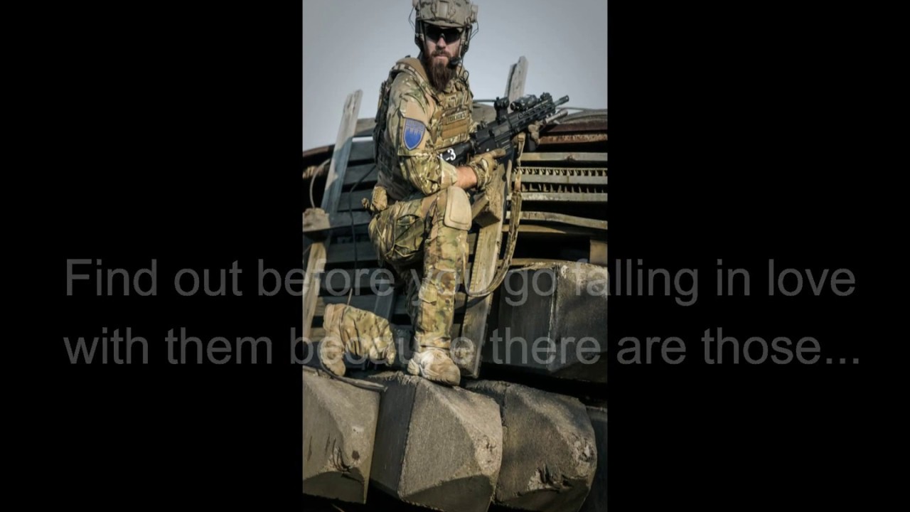 Computer Lover (book 4 of 8 in the series 'Men In Love and at War ...