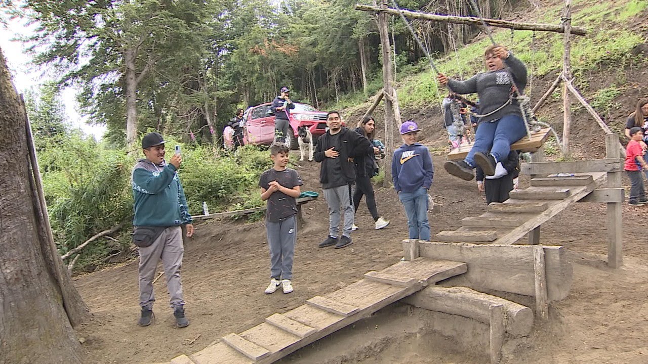 Columpios gigantes: la gran atracción de Cochamó - YouTube
