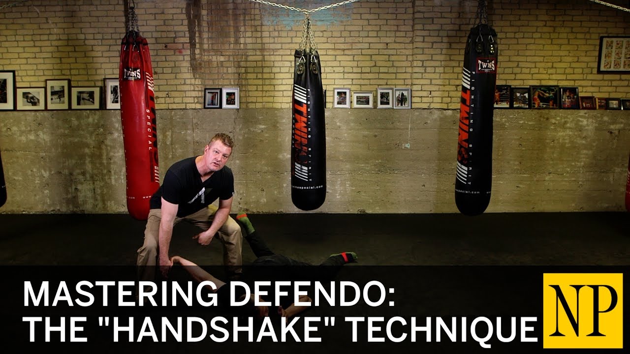 Mastering Defendo: The “handshake” technique - YouTube