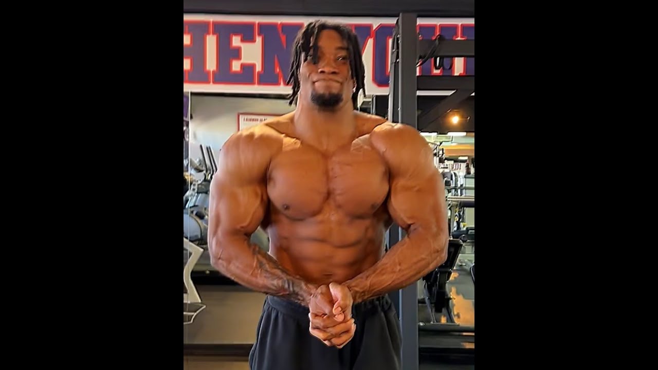 King Simba Advanced Chest workout with Ivan Almonte at MuscletopiaUSA ...