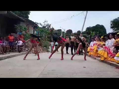 funmestiizaje concurso de peinados kadiz - YouTube