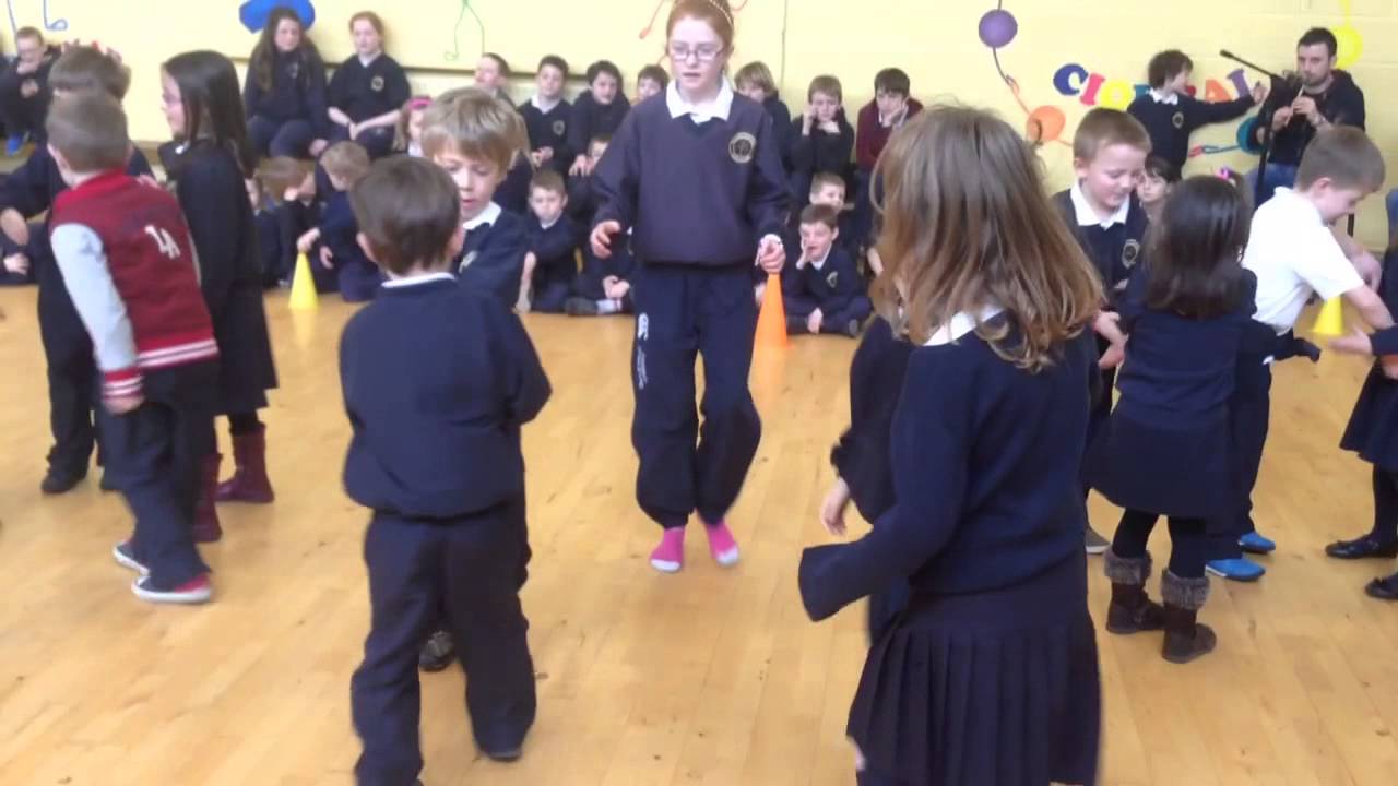 Crecora NS - Céilí i gCraobh Chumhra 2015 - YouTube