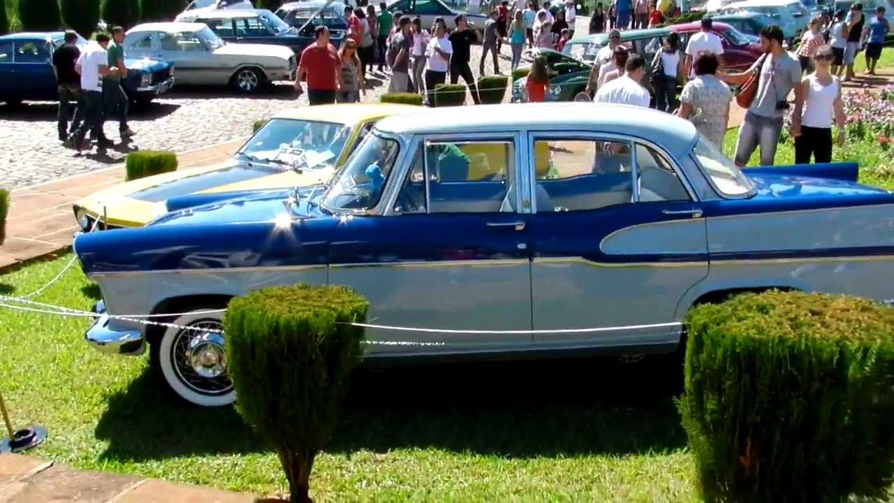 sinca chambord 1960 - YouTube