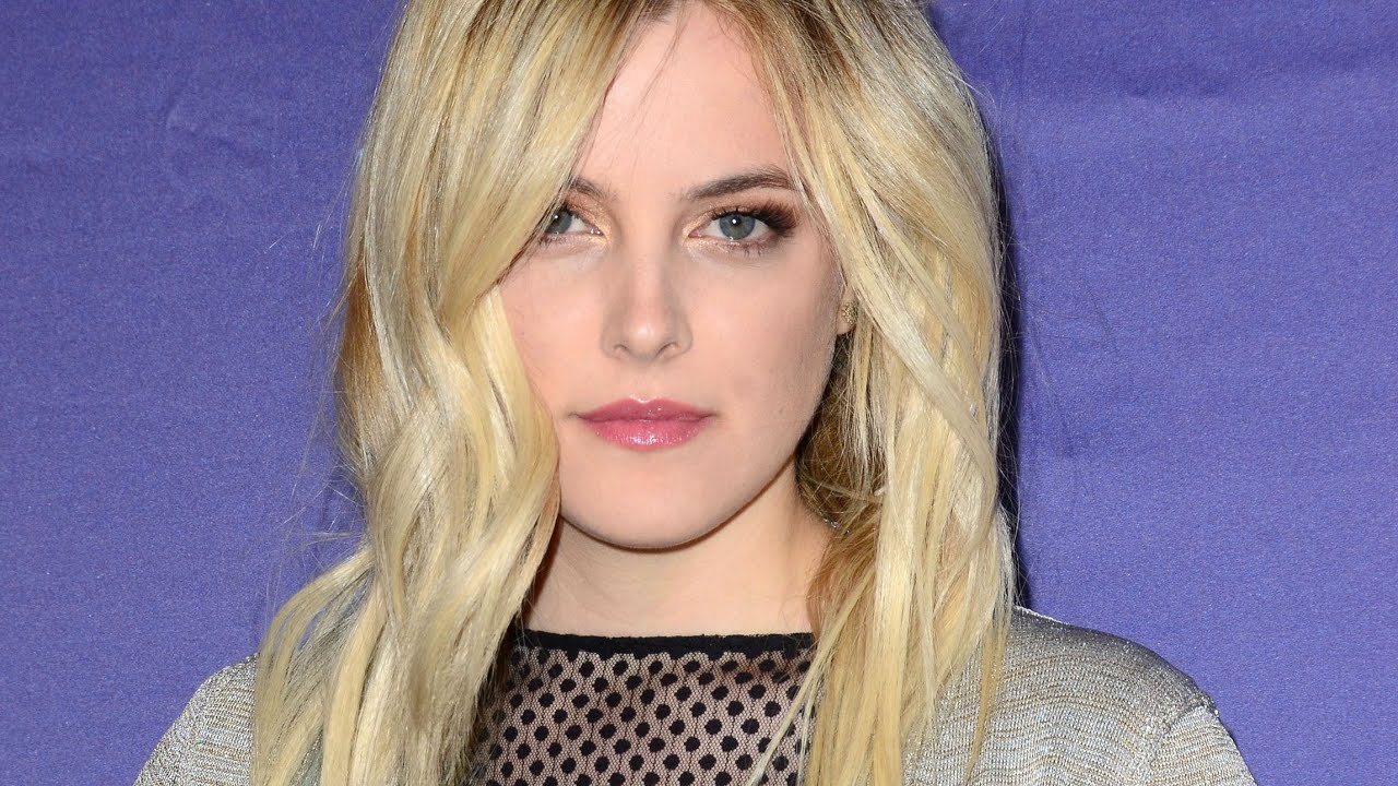 Elvis's Granddaughter, Riley Keough Takes On Tribeca! - YouTube