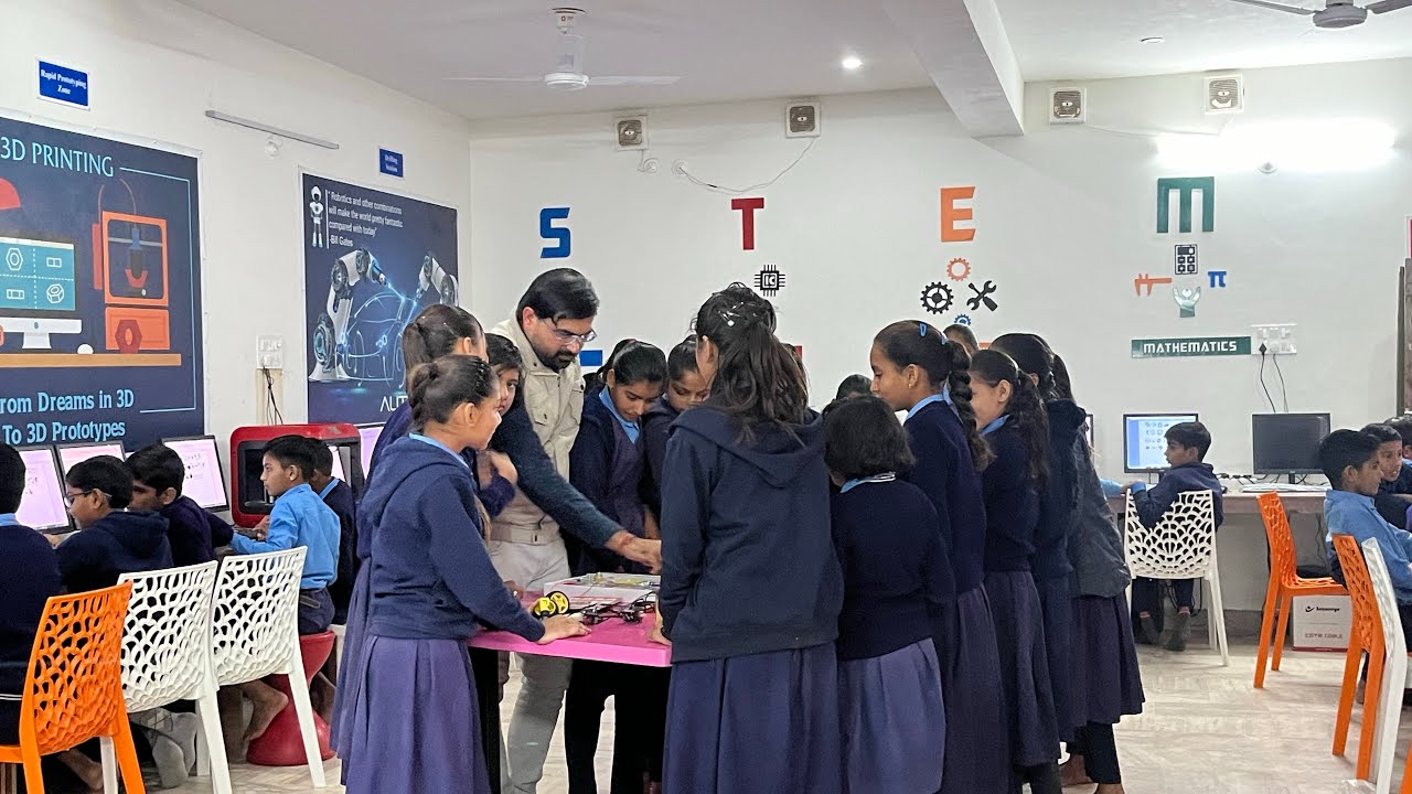 Explore the World of Innovation at ATL Lab! 🔬💡 | STEM Projects ...