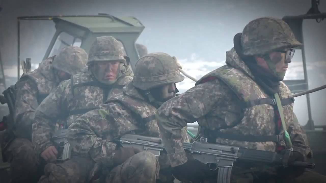 River crossing Operation of ROK Army 1st Engineer Brigade 대한 육군 제1공병여단 ...