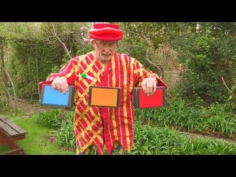 How To Do Cigar Box Juggling Tricks - YouTube