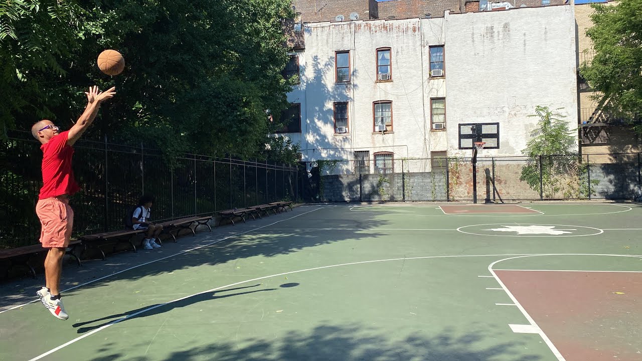 Corner 3 point shooting 🏀 ️ - YouTube