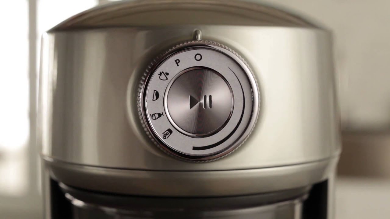 KitchenAid Magnetic Drive Blender Revolutionary Blending - YouTube