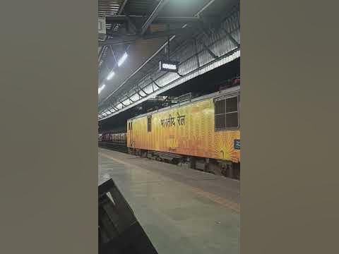 Tejas Express Locomotive With Local passanger Train At Ajmer - YouTube