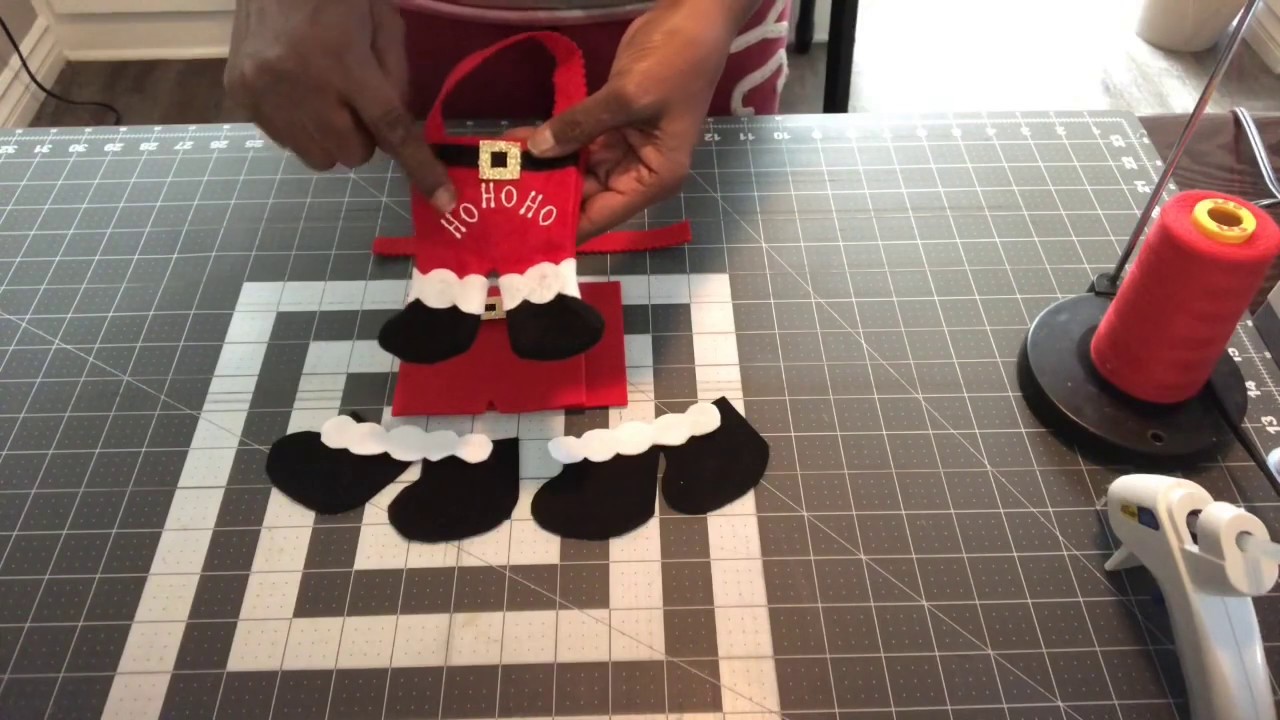 MINI SANTA SACKS MADE OUT OF FELT - YouTube