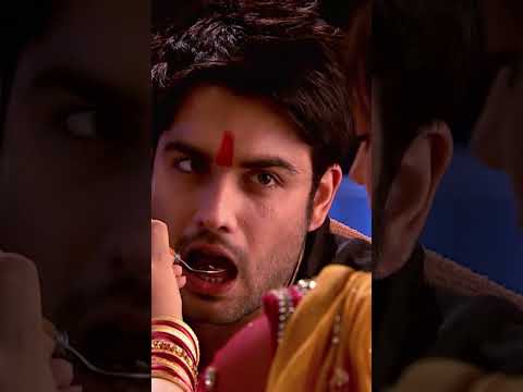 Eşini Elleriyle Besledi | Yalancı Bahar (Madhubala) Hint Dizisi