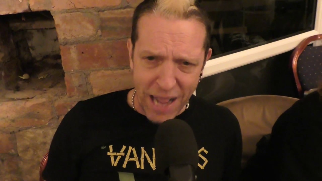 The Restarts live plus Interview - YouTube