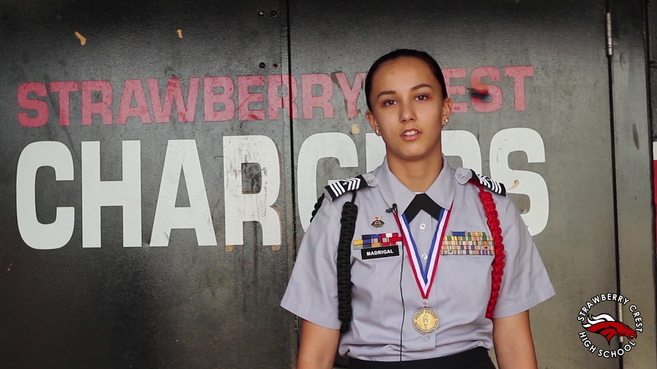 Strawberry Crest Virtual Tour | Building 2 - YouTube