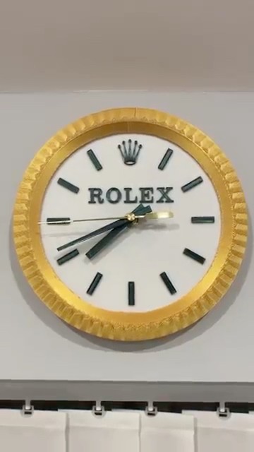 3D printed Rolex clock working - YouTube