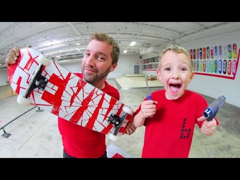 BUILDING MY NEW SKATEBOARD FOR WINTER! / Andy Schrock - YouTube