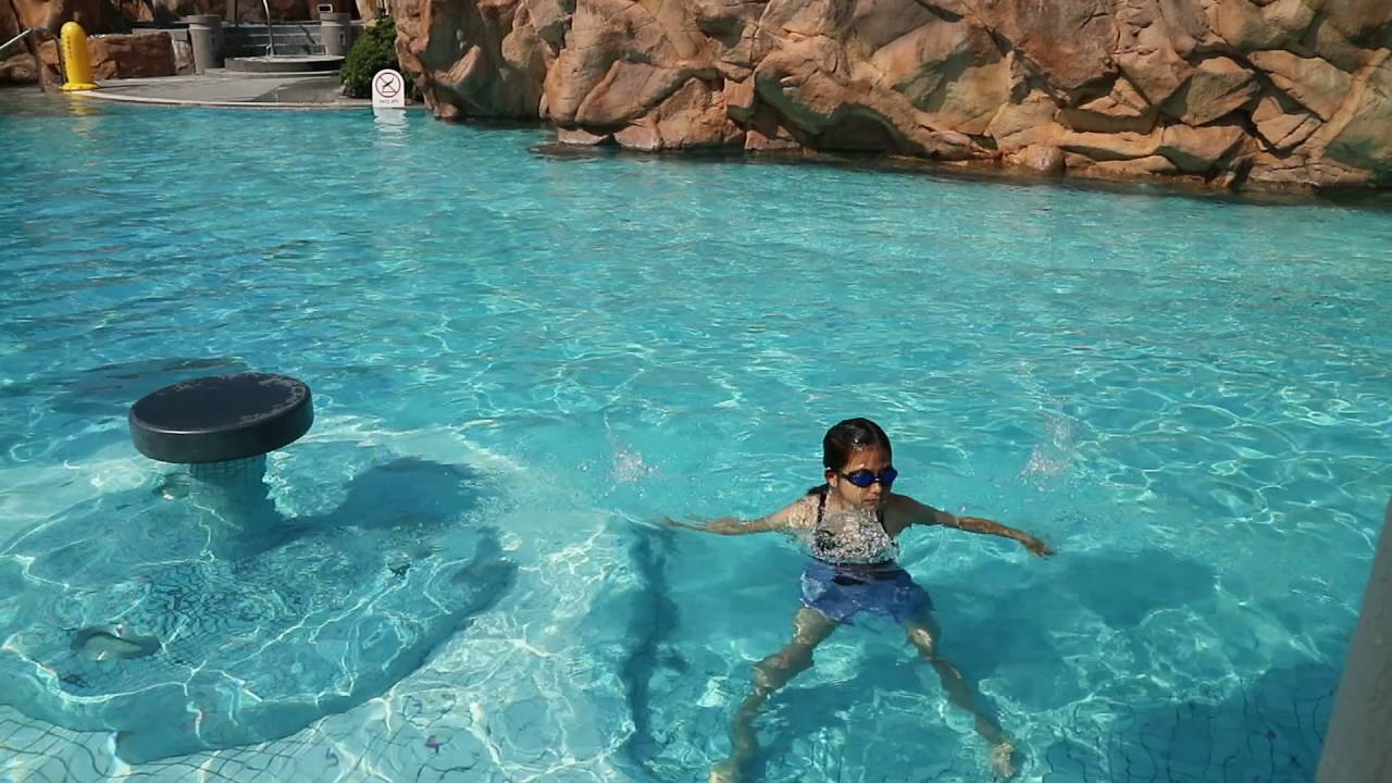 Swimming fun!Jeju South Korea - YouTube