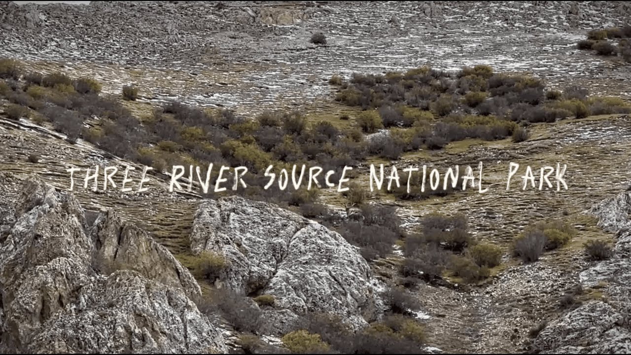 China's Three River Source National Park - Yellow River Source Safari ...