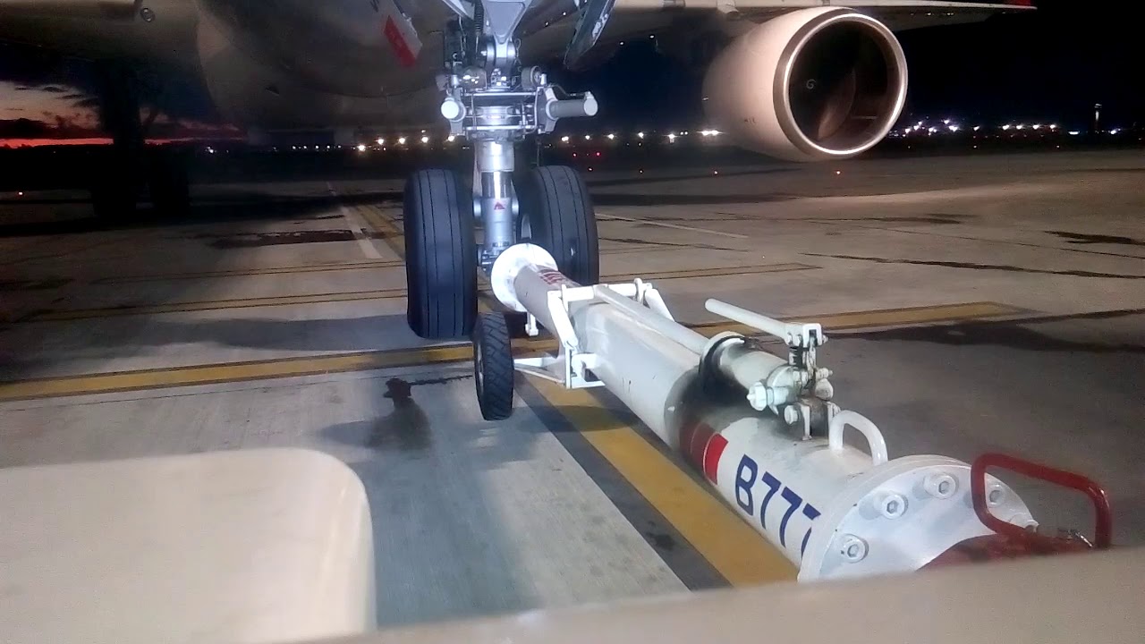 PUSH BACK istanbul new airport tow bar - YouTube