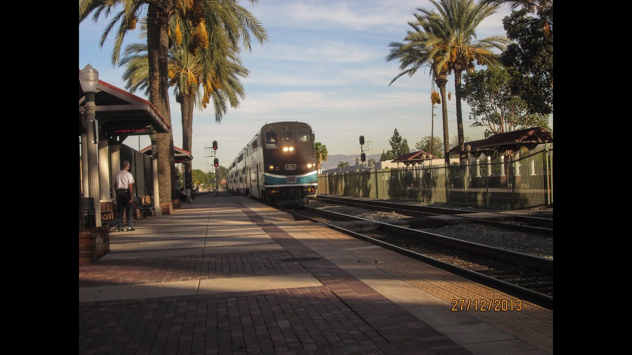 RAILFANNING PART TWO: Fullerton Station featuring BNSF, Amtrak and ...