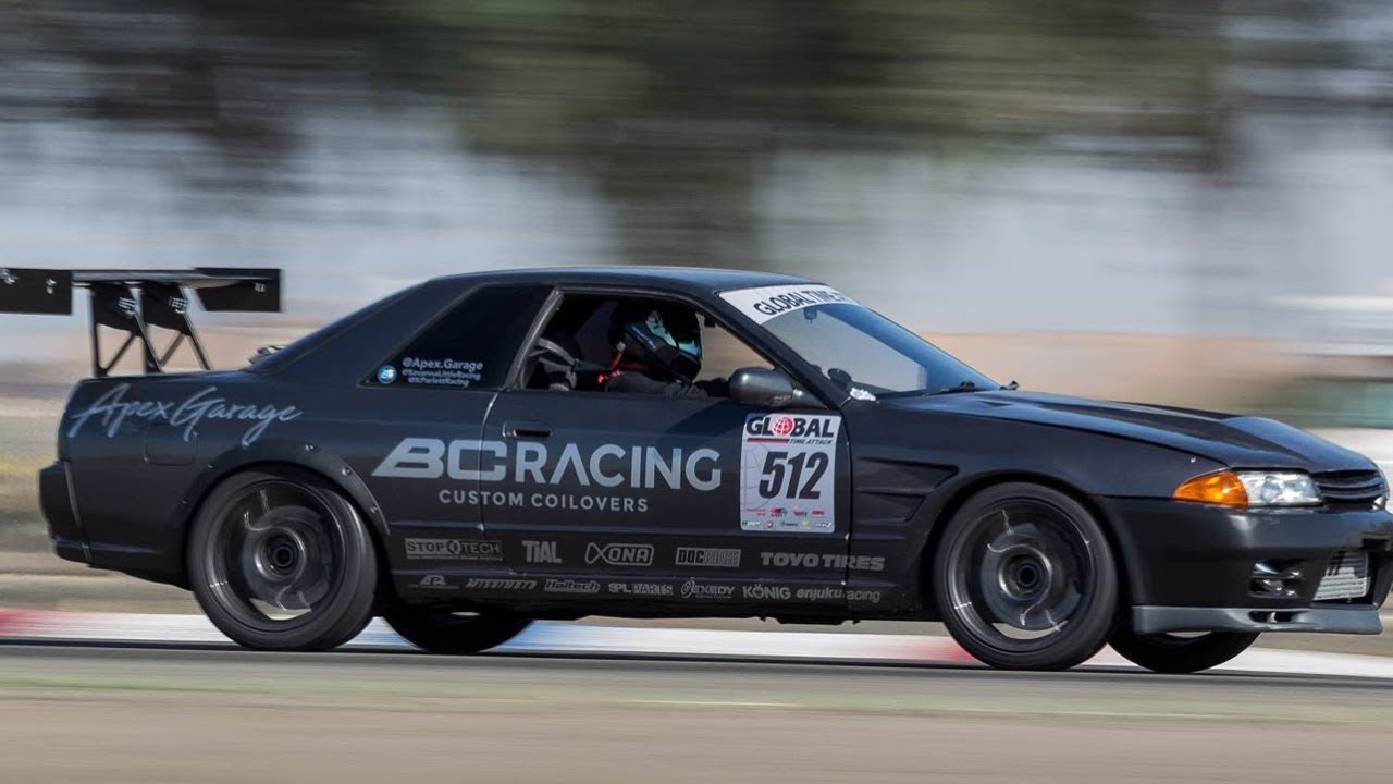 R32 Skyline Time Attack Build Pt 2 - YouTube