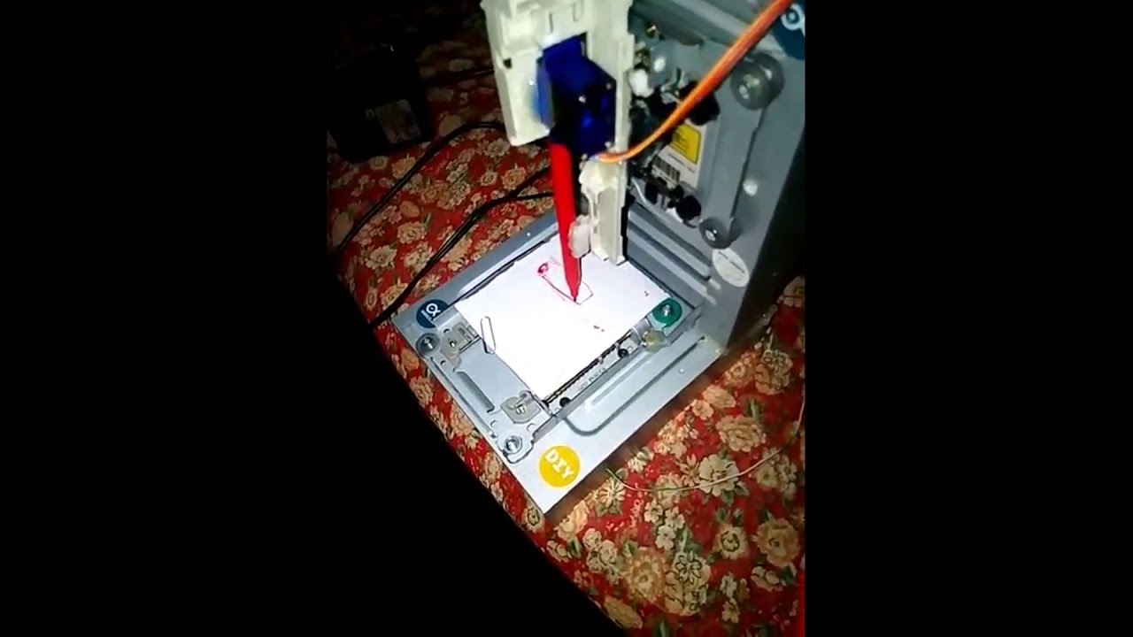 Mini CNC plotter - YouTube