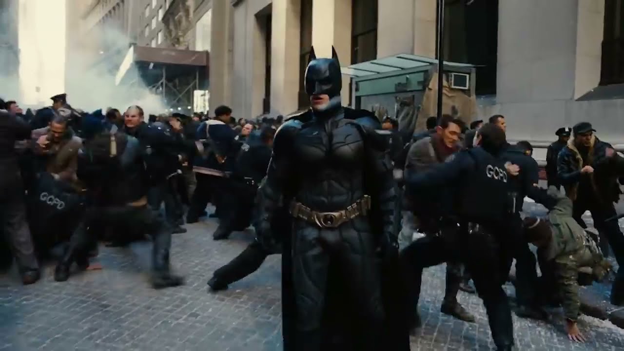 Batman has come to reclaim Rome for his people - YouTube