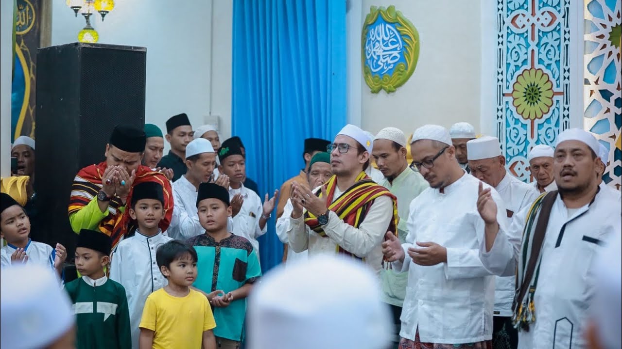 AZZAHIR 2023 || BAHIBBAK WABARIDAK-QOMARUN-YA AYYUNANNABI - YouTube