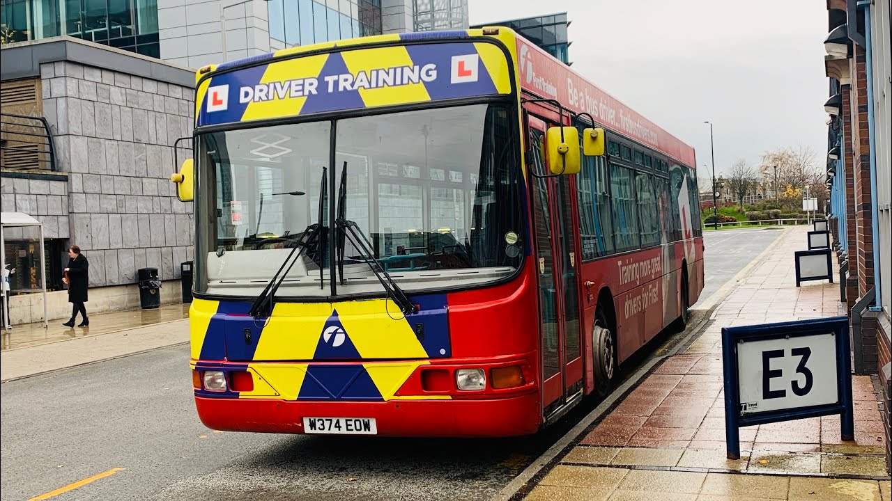 First Bus Sheffield X First Somerset 66174 At Sheffield Bus Station ...