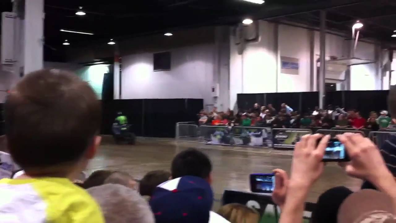 Jason Britton and Eric Hoenshell at 2011 Chicago Internatio - YouTube