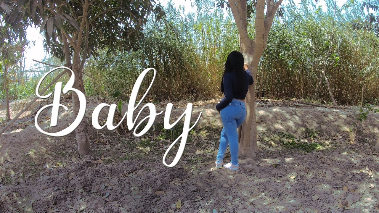 Baby Videoclip Oficial - YouTube