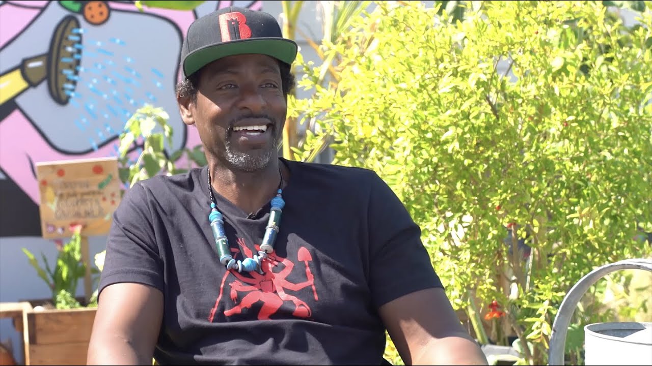 Ron Finley: BEYOND THE STREETS Los Angeles Artist Feature - YouTube