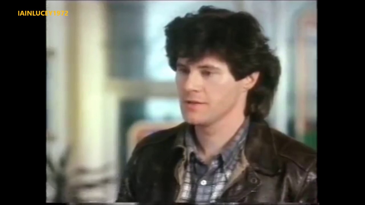 YELLOW PAGES TV ADVERT 1986 pizza theme = tuna and banana pizza = LWT ...