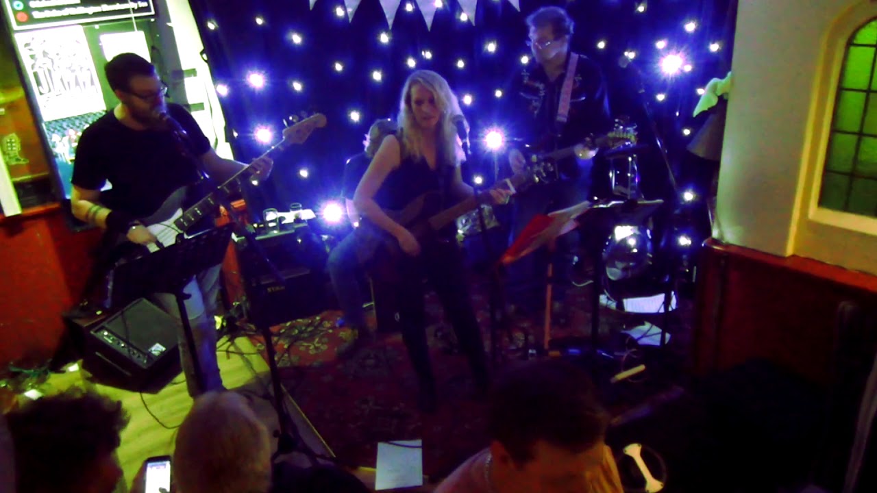 Lucy Ellie & The Hophead Band November 2017 - YouTube