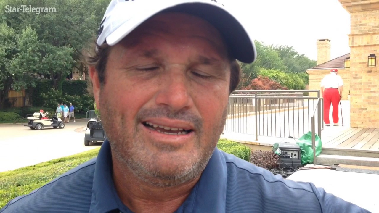 Stuart Deane weighs in on tribute to missing Nelson peer - YouTube