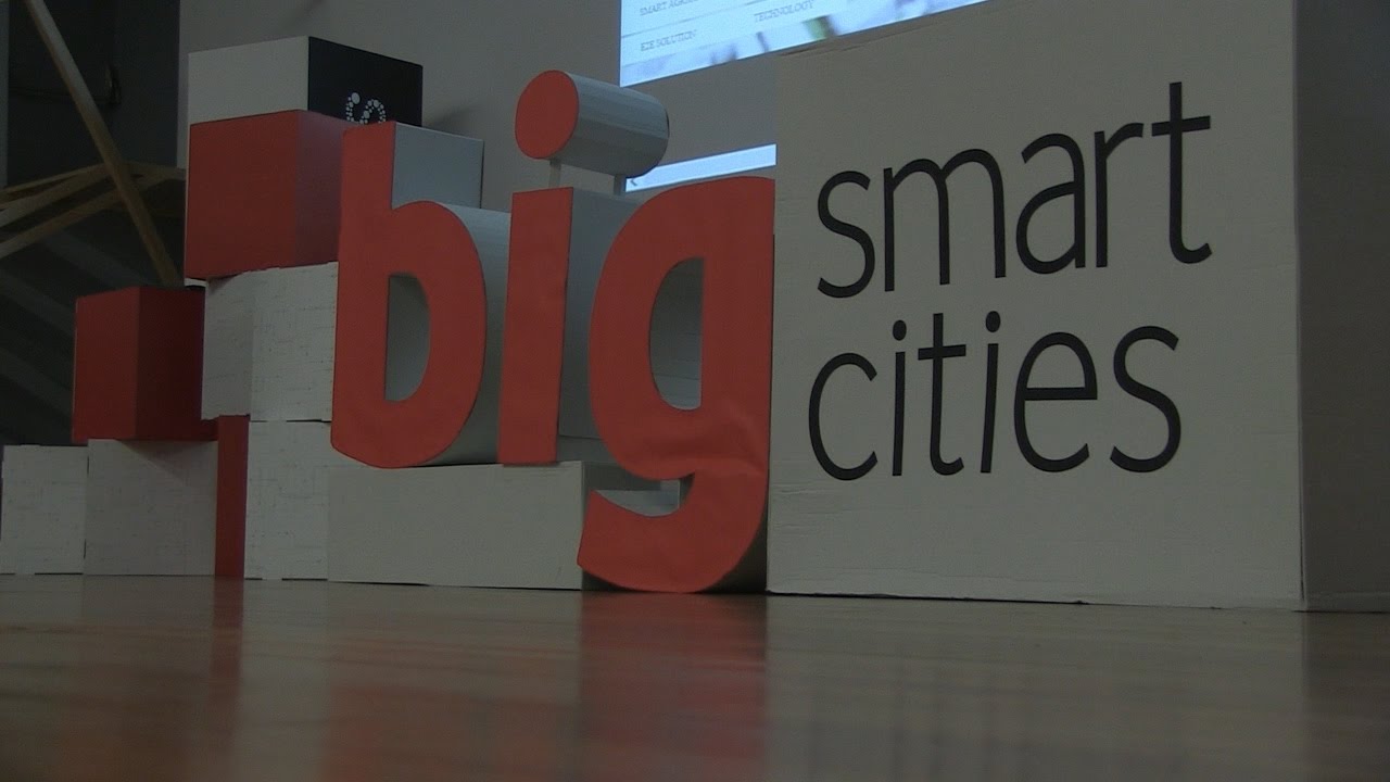 Big Smart Cities | Cascais 2017 - YouTube