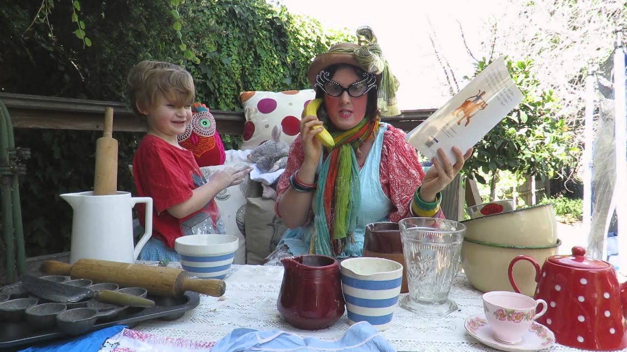 Storytime With Mrs Wiffle Waffle "The Tiger Who Came To Tea" by Judith ...