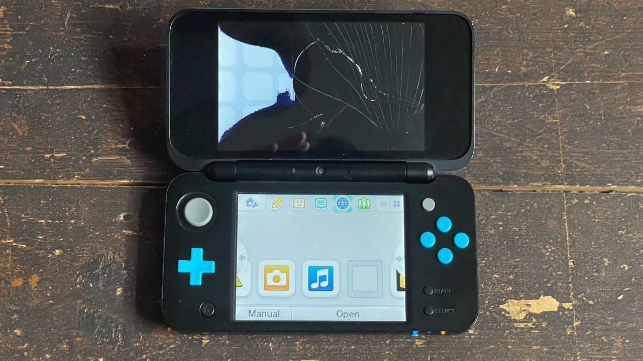 be careful when buying a used 3DS... - YouTube