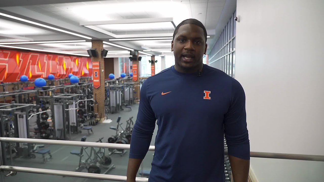 Illini Football | Weight Room Tour with Coach Tank - YouTube