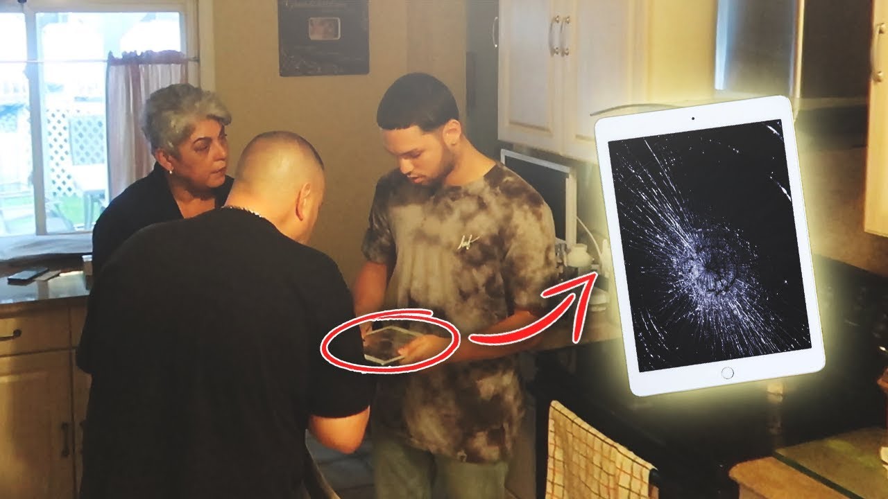 BROKEN iPAD PRANK! - YouTube