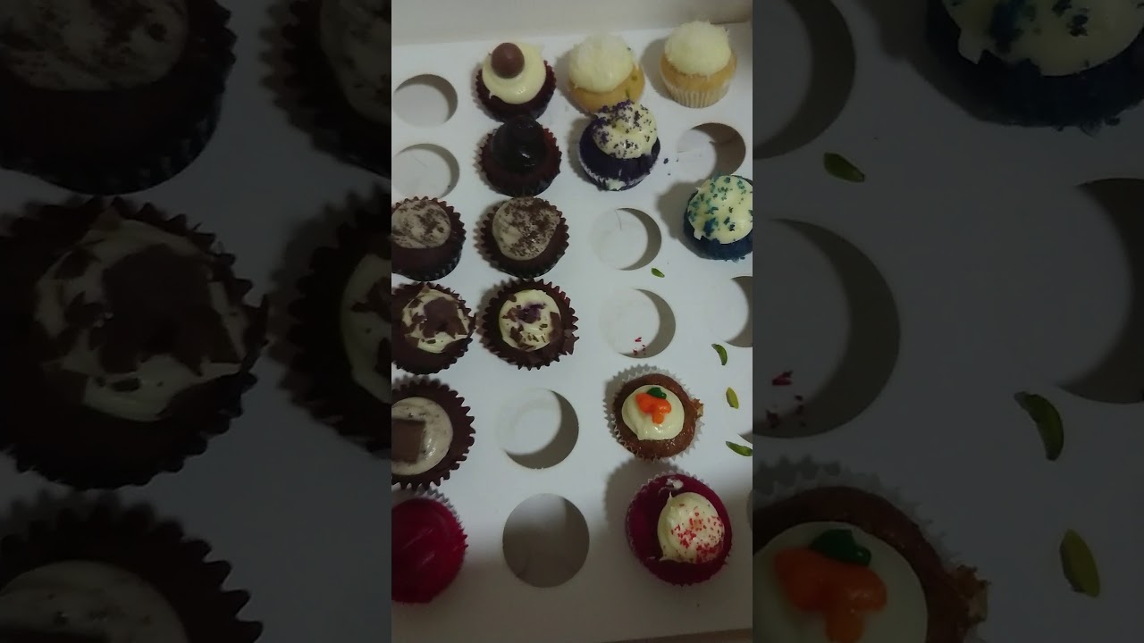 My BIRTHDAY CAKE today all the way from RIYADH - YouTube