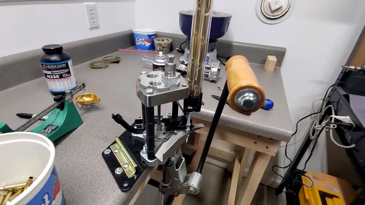 223 Reloading Using the Lee Pro 1000 Press as an AP Press for Case Prep ...