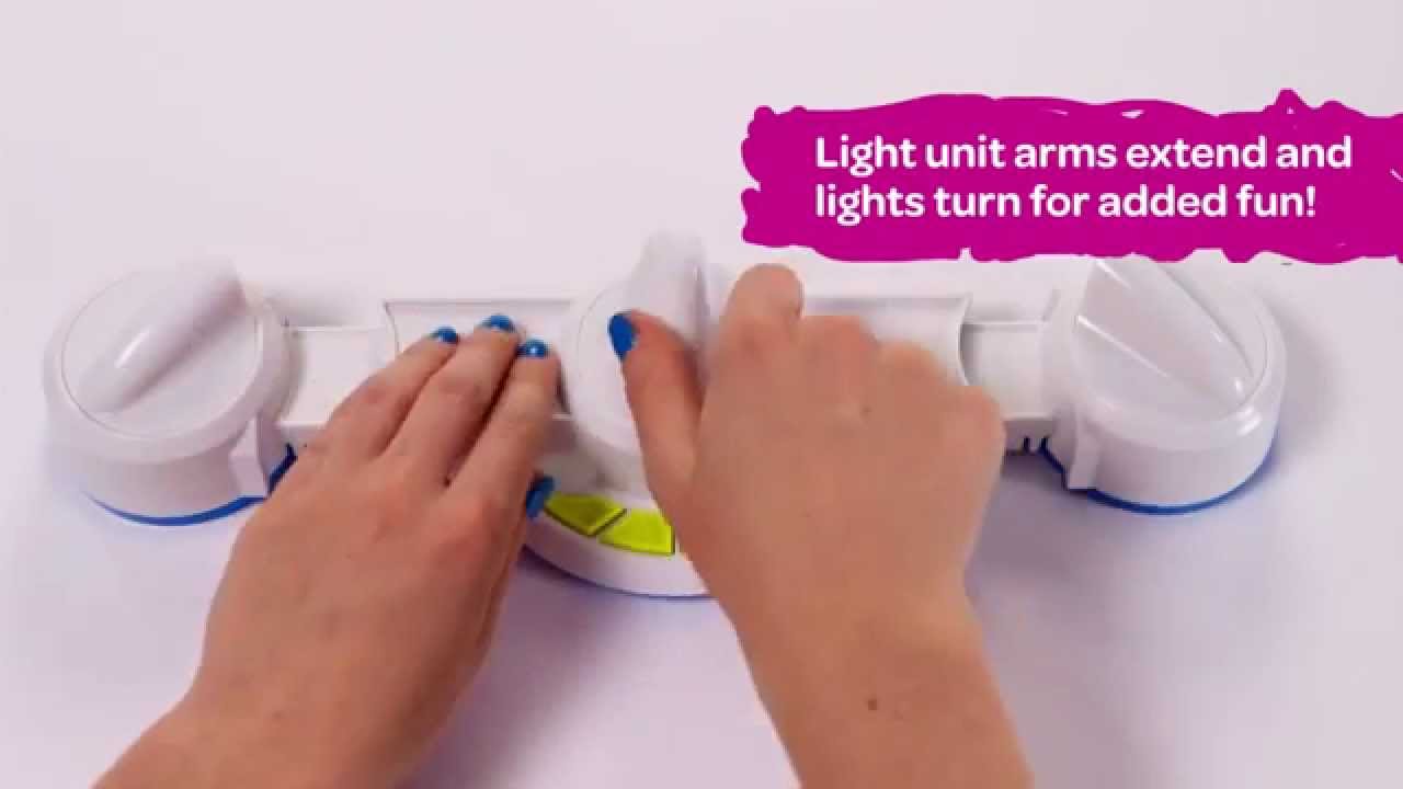Crayola Shadow FX Color Projector ,Crayola Egypt - YouTube
