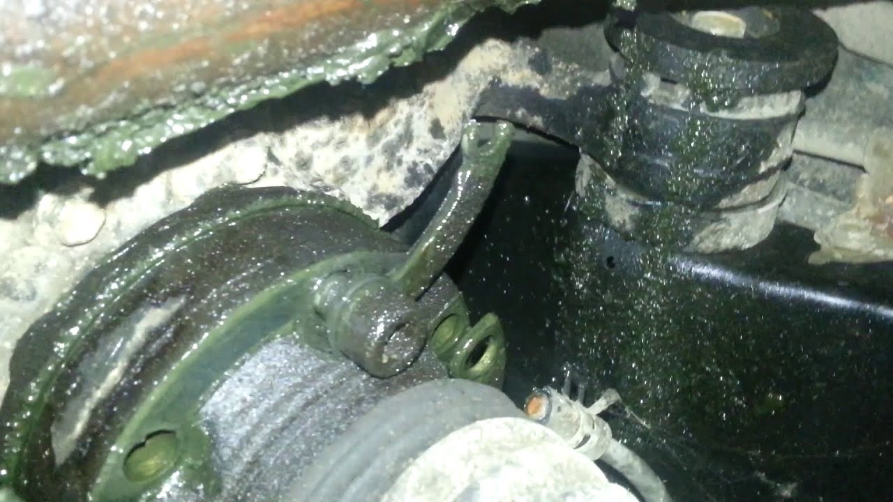 Lexus Soarer SC400 rear axle failure - YouTube