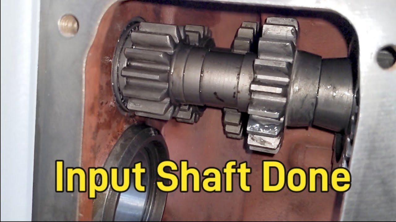 Case 310G Dozer Restoration Ep. 41 Transmission Input Shaft Install ...