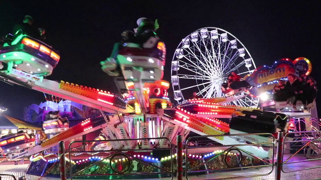 Milton Keynes Fireworks Fun Fair 2018 - YouTube