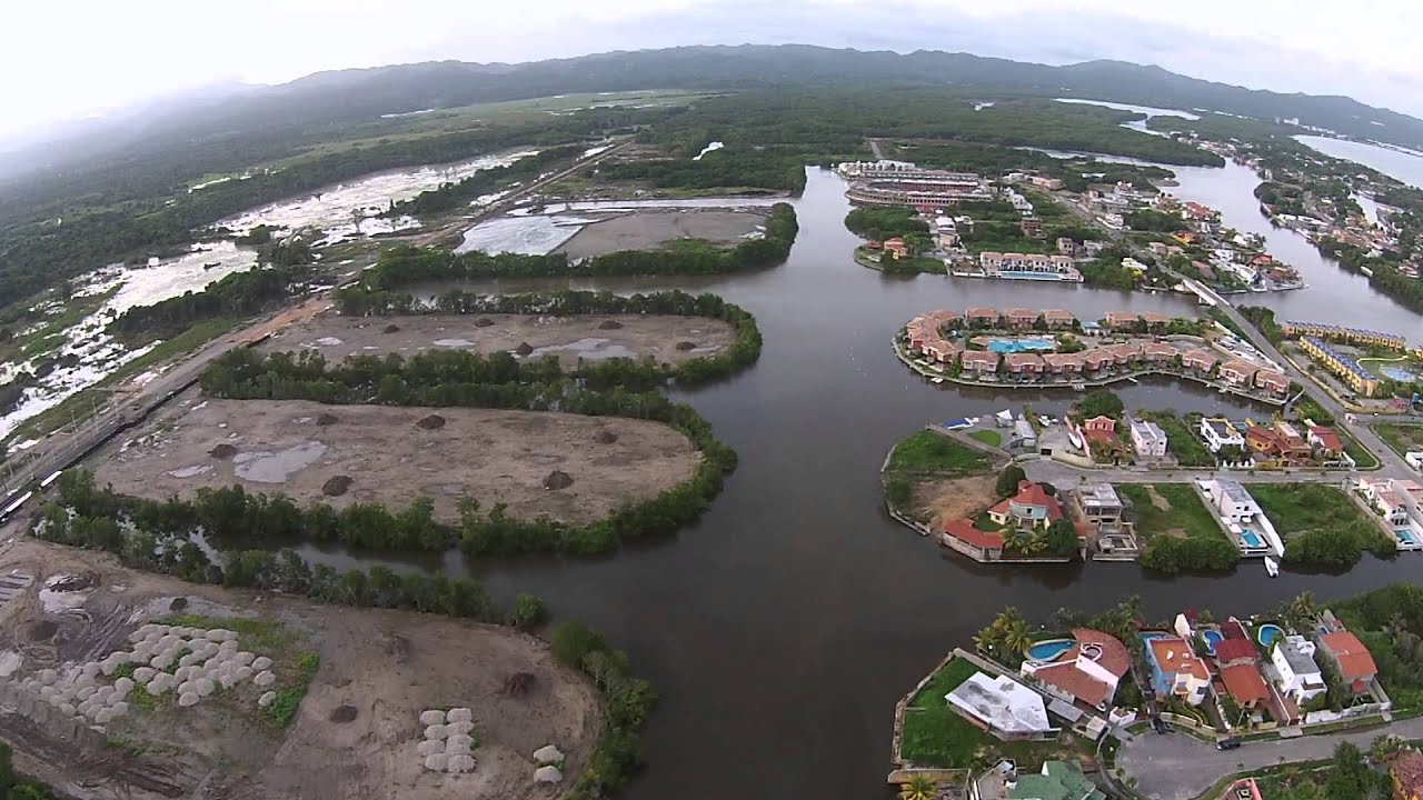 Puerto Encantado - YouTube